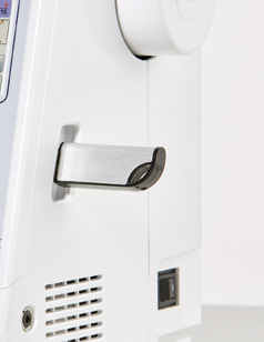 Brother Innov-is F420 Computerised Sewing Machine | Echidna Sewing